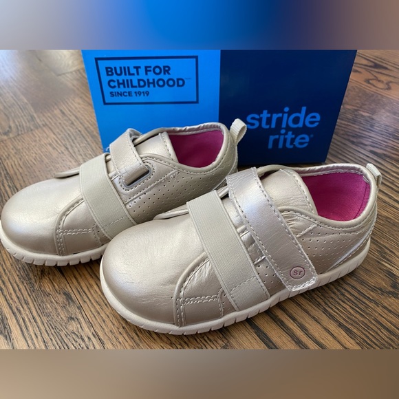 Stride Rite | Shoes | Nib Stride Rite Riley Champagne Little Girl Sz ...